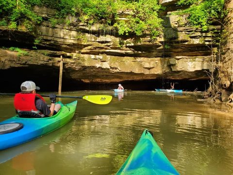 Paddling the Green River - Hart County Tourism